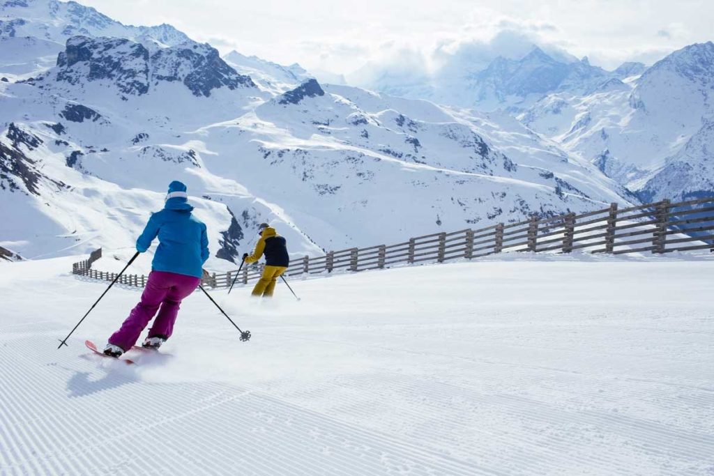 Skiing in the French Alps - a Ski Resorts Guide • Ultimate France